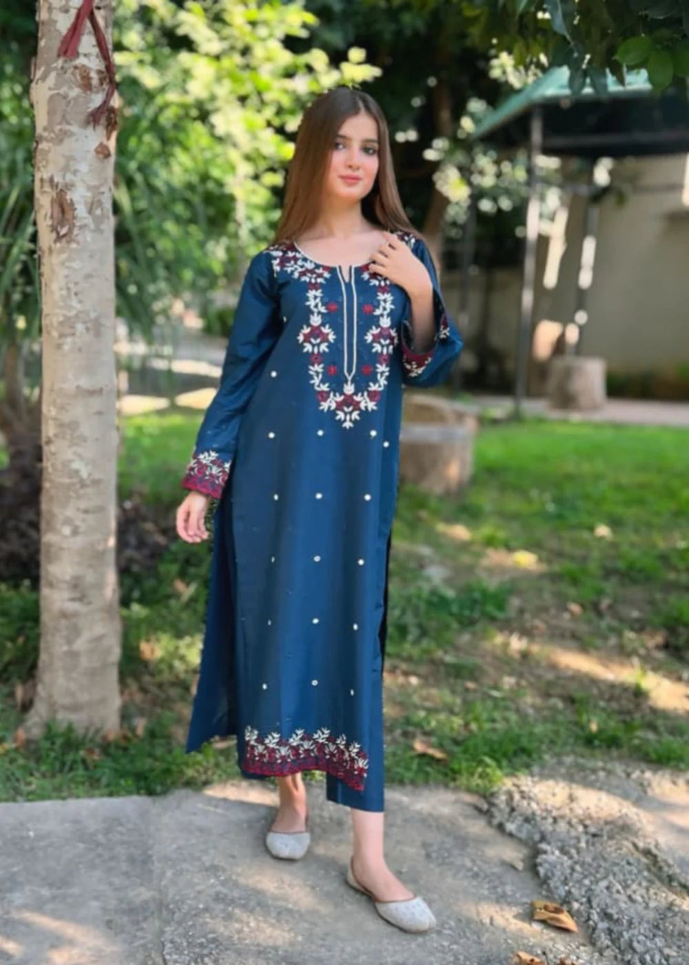 HEER EMBROIDERED 2PC -ZARQAA – Zarqaa.pk